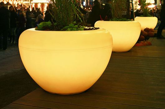 Contemporary Garden Planters, Plant Pots & Containers - IOTA UK