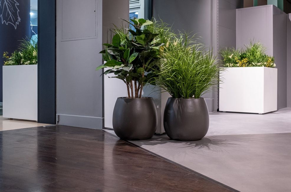 Exchange Shopping Centre, Ilford IG1 – Interior Landscaping Planters ...