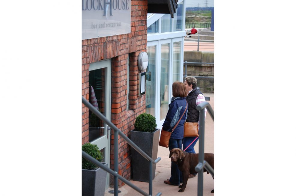 The Lock Restaurant, Bristol - Planters for Restaurants & Outside Terraces